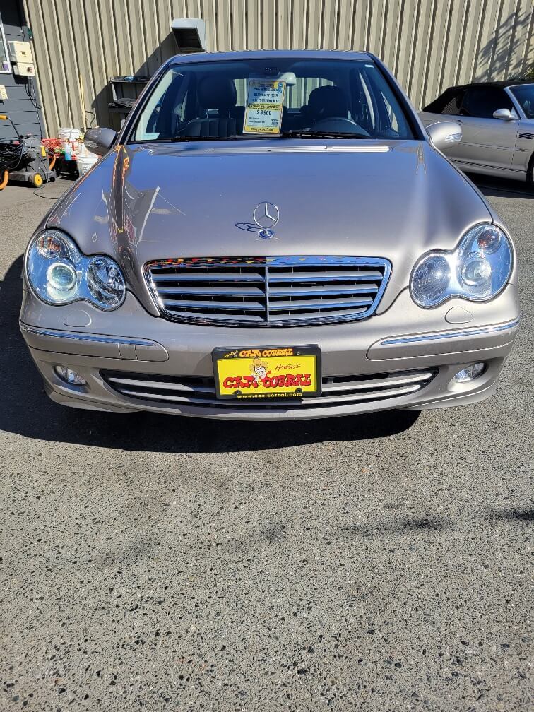 2006 Mercedes Benz C350 4Matic - Howie's Car Corral - Victoria's #1 ...